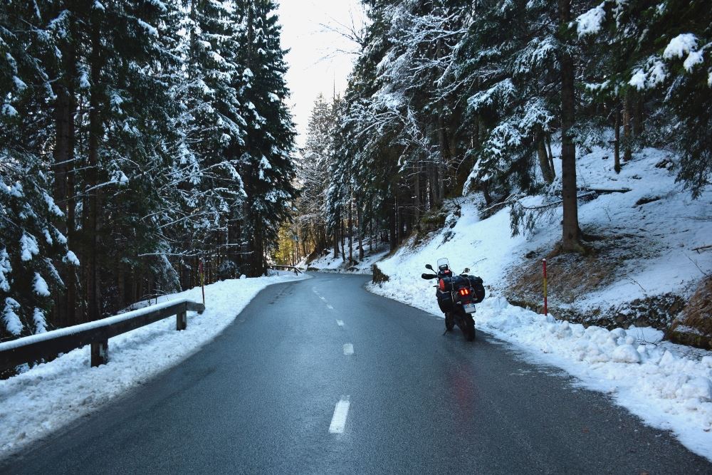 5 Motorcycle Safety Tips for Winter